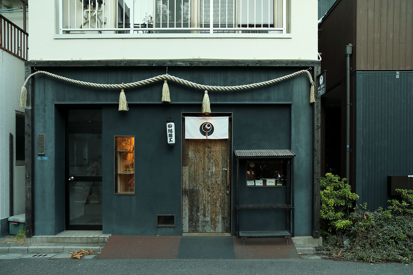 Candy work Ameshin - [Official] &Here TOKYO UENO